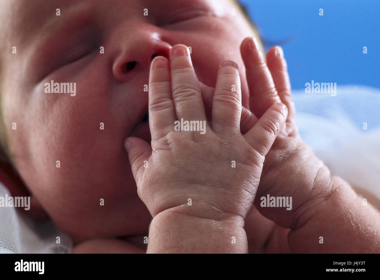 Baby, look, gesture, fatigue, portrait, detail very closely, child ...