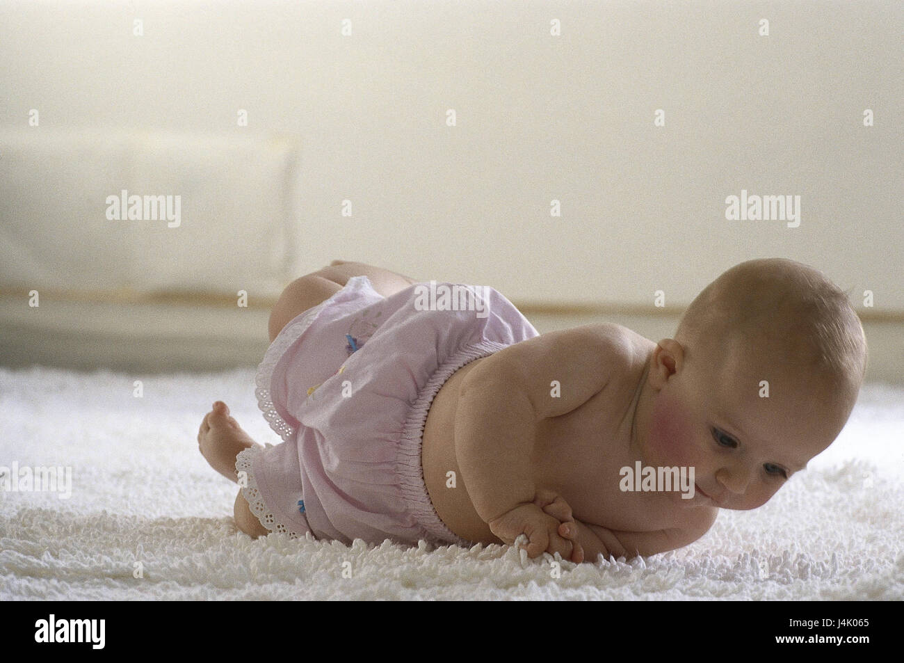 Baby, upper part of the body freely, floor, lie inside, at home, child ...