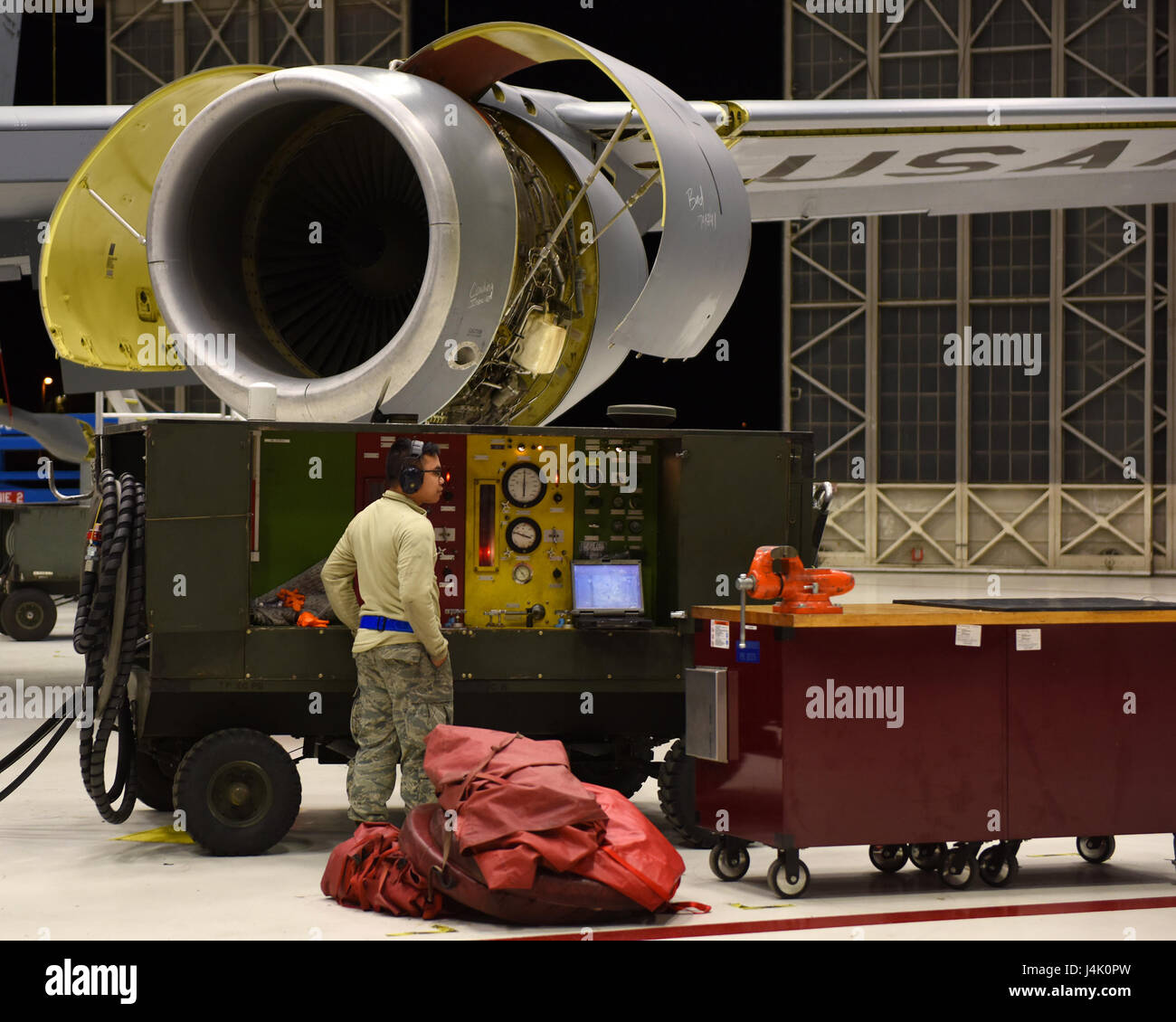 92nd Maintenance Squadron Airmen preform routine maintenance and ...