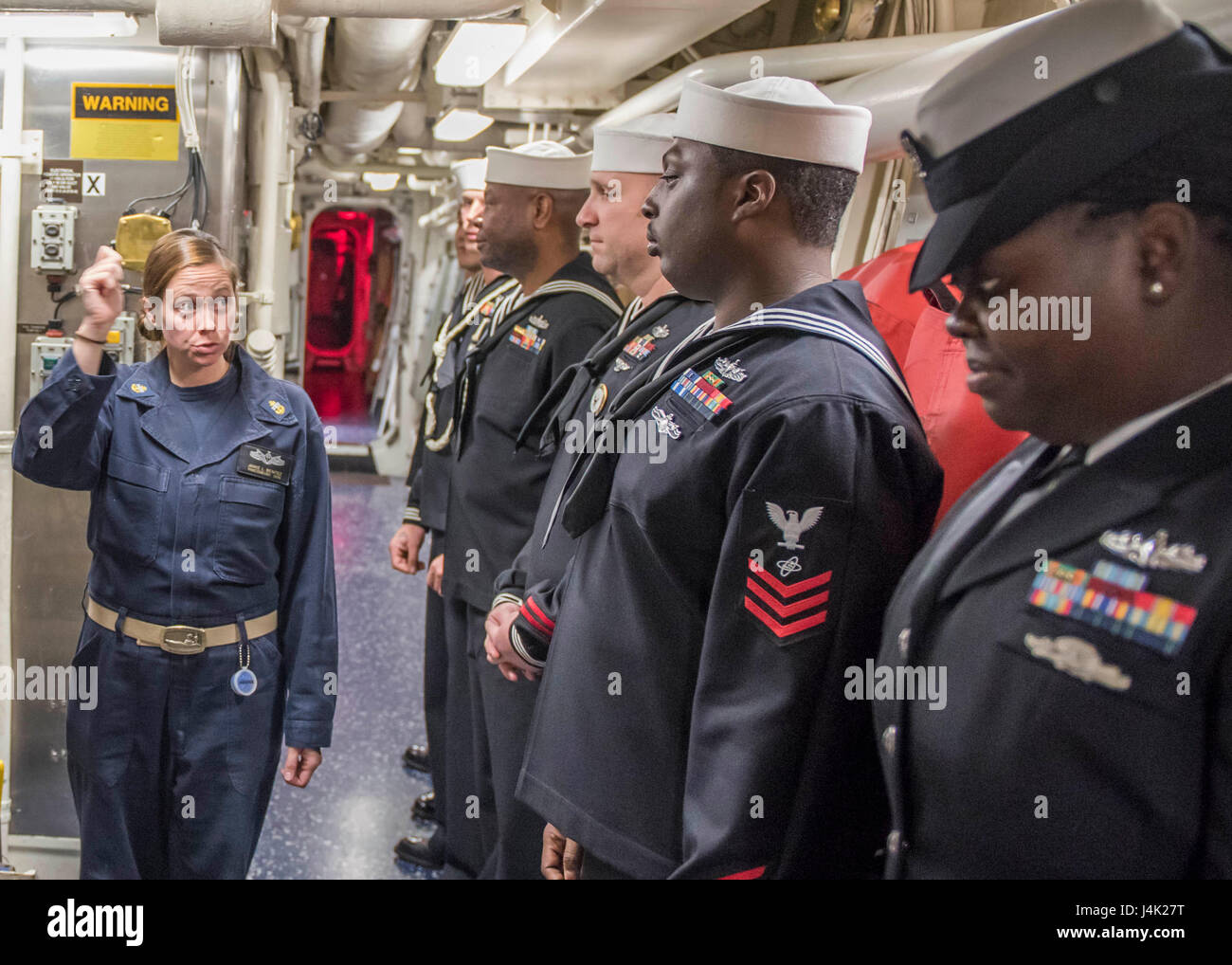 Chief petty officers uss hi-res stock photography and images - Alamy