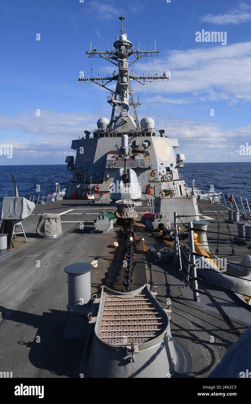 The guided missile destroyer USS Porter (DDG 78), forward-deployed to ...