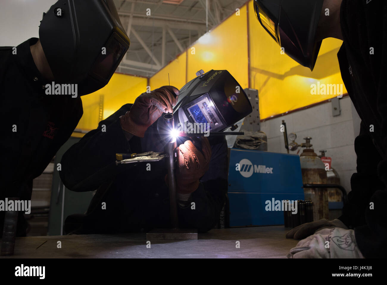 Inert gas welding hi-res stock photography and images - Alamy