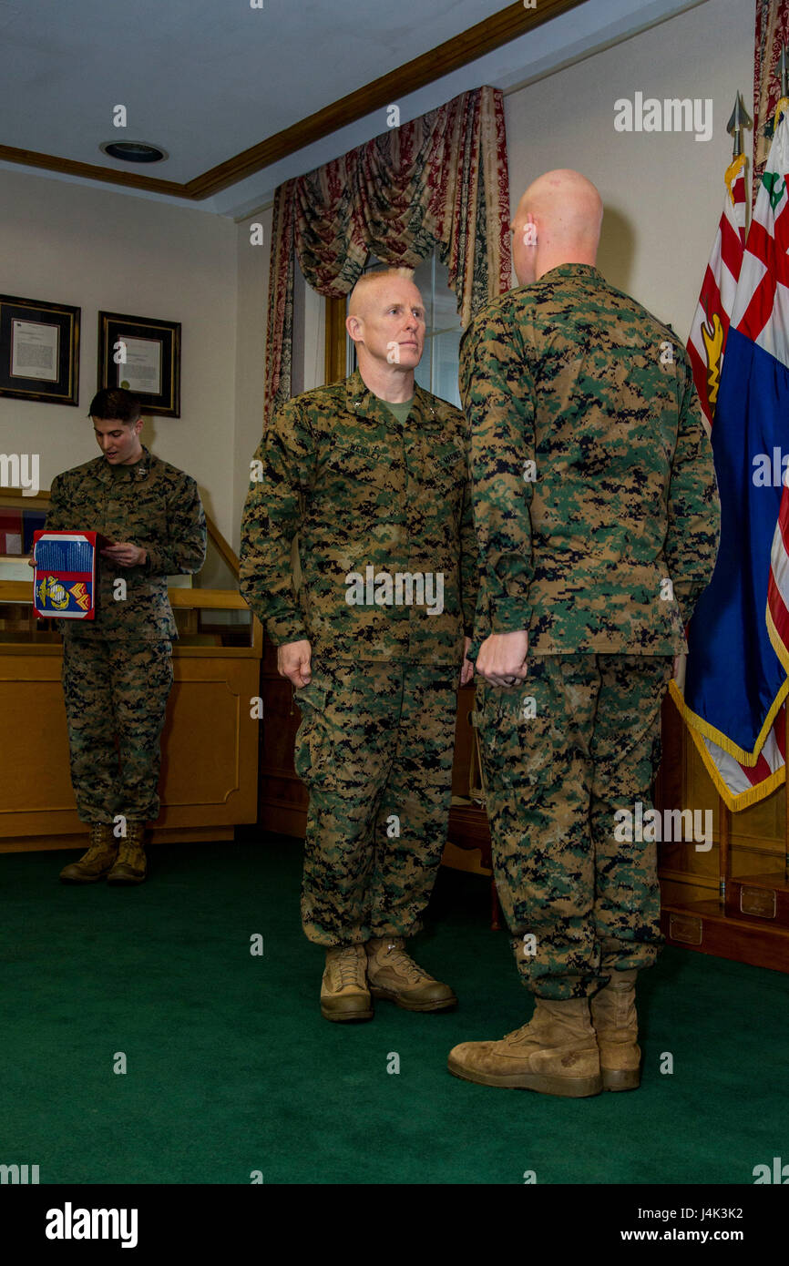 Thomas d weidley hi-res stock photography and images - Alamy