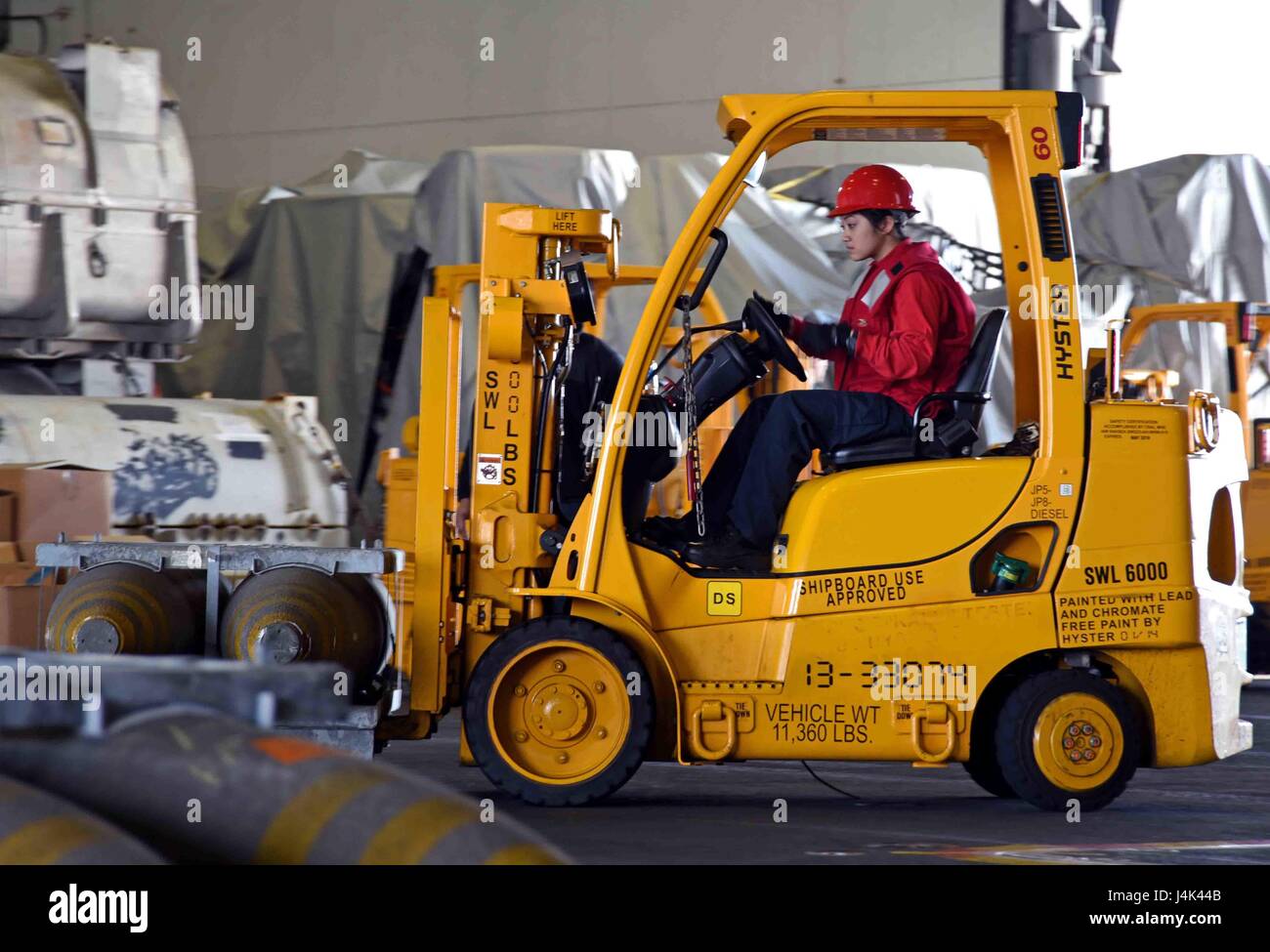 170306-N-GI441-088 MEDITERRANEAN SEA (March 6, 2017) Aviation ...