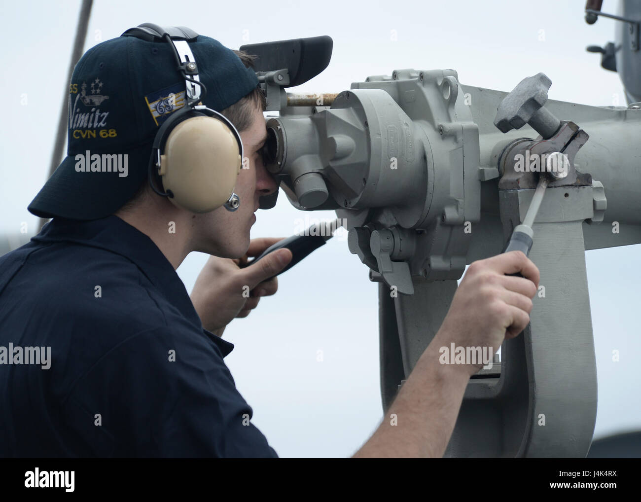 PACIFIC OCEAN (March 17, 2017) Boatswain's Mate 3rd Class Anthony Brown ...