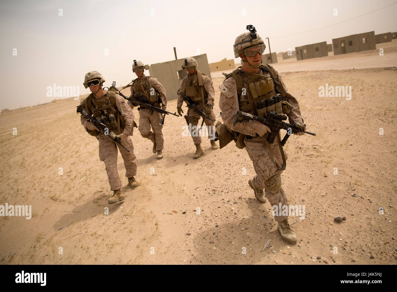 A village in kuwait hi-res stock photography and images - Alamy