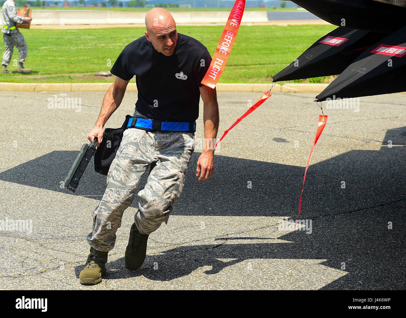 94th aircraft maintenance unit hi-res stock photography and images - Alamy