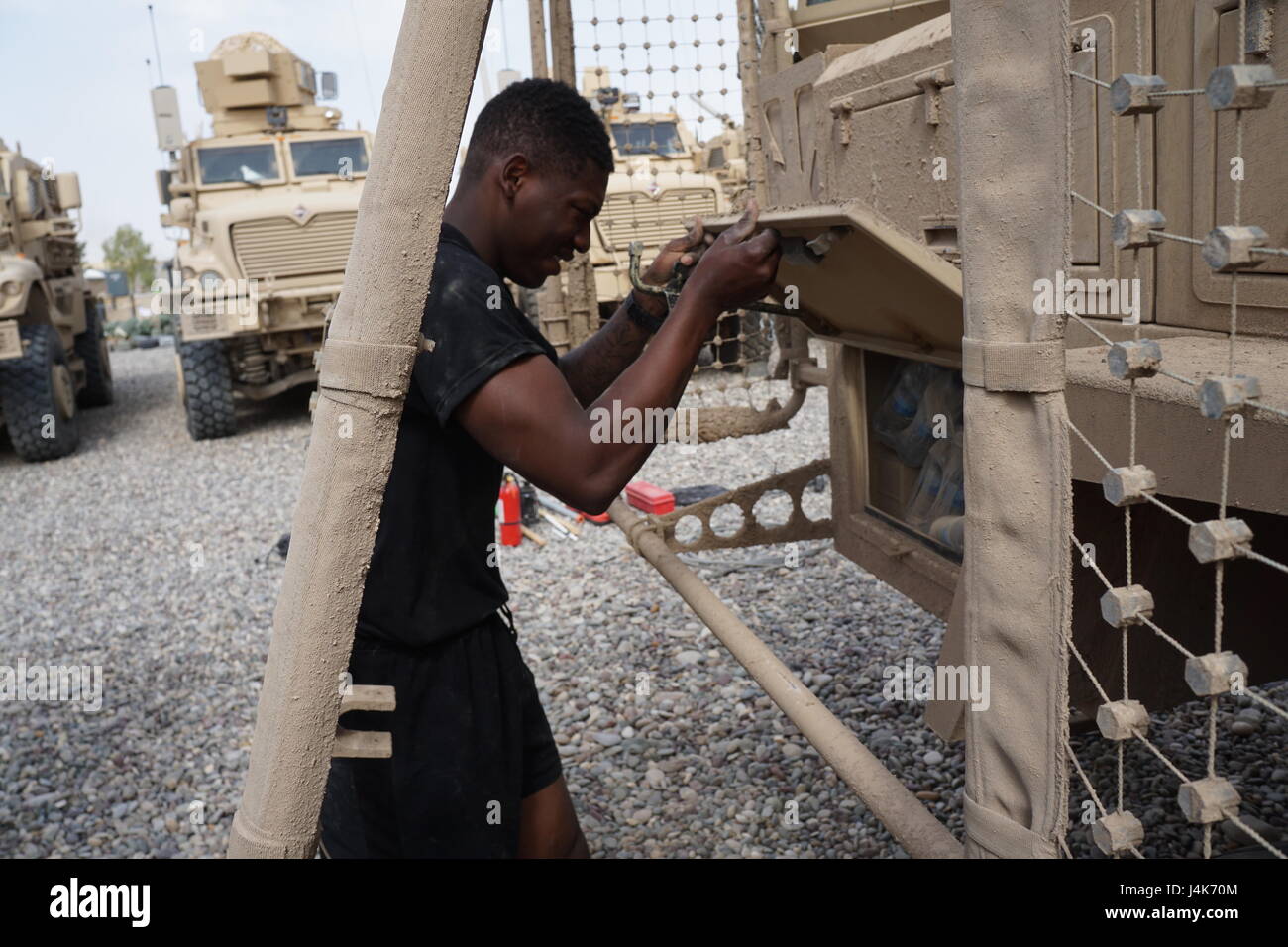 U.S. Army paratroopers with 37th Brigade Engineer Battalion conduct ...