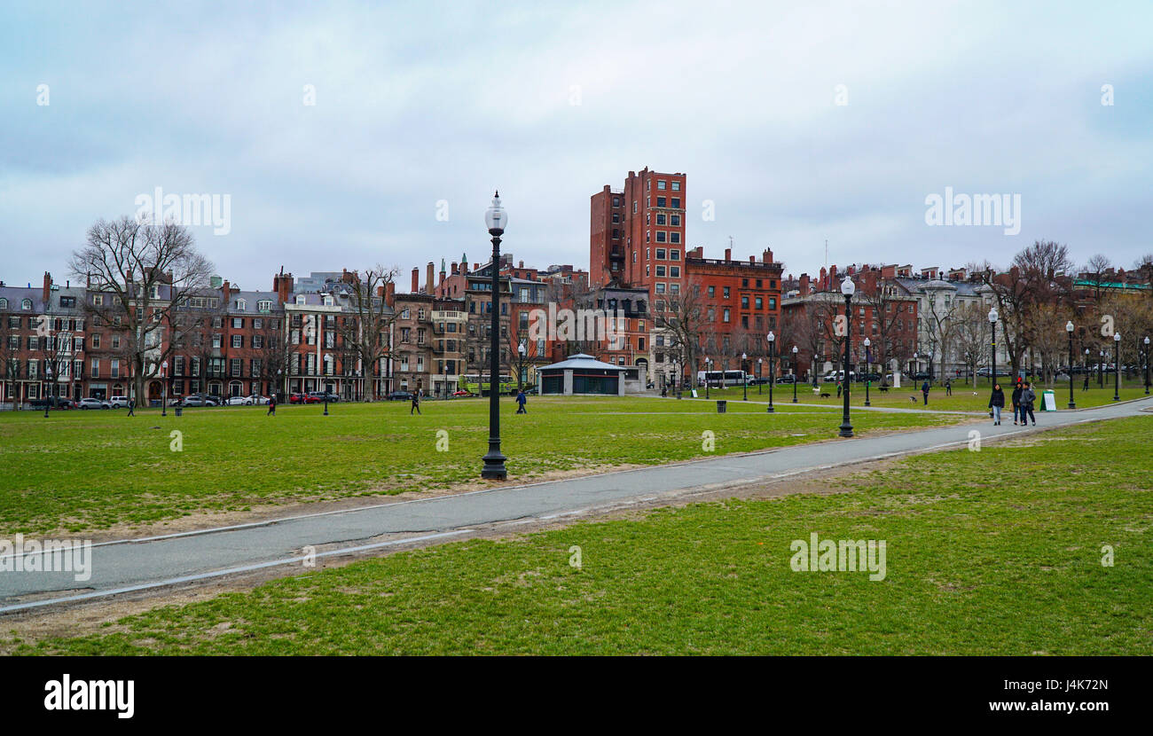 Big green park in the City of Boston - The Boston Common - BOSTON ...