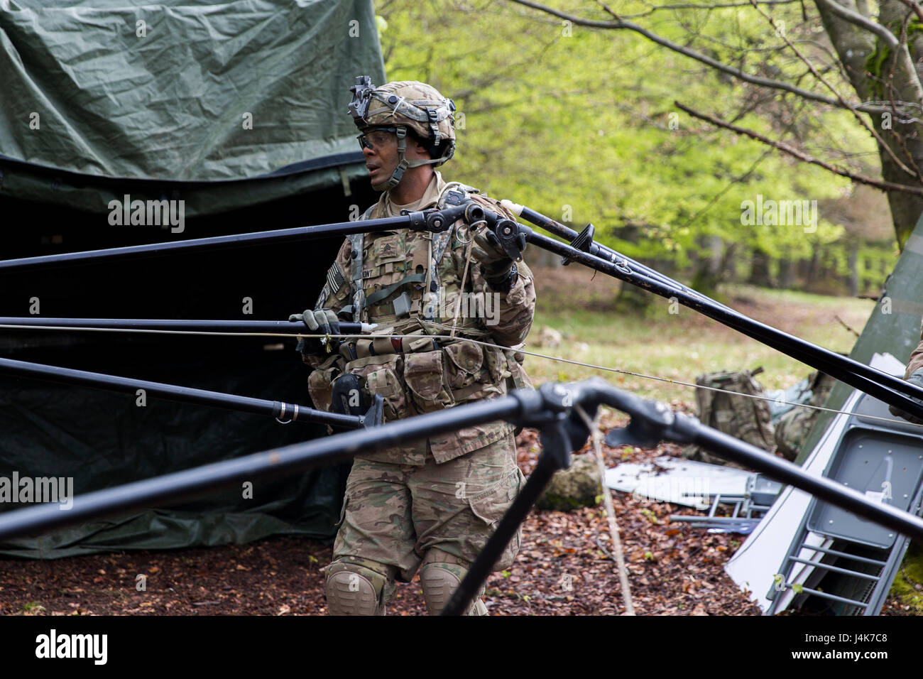 A U.S. Soldier of Alpha Troop, Regimental Engineer Squadron, 2nd ...