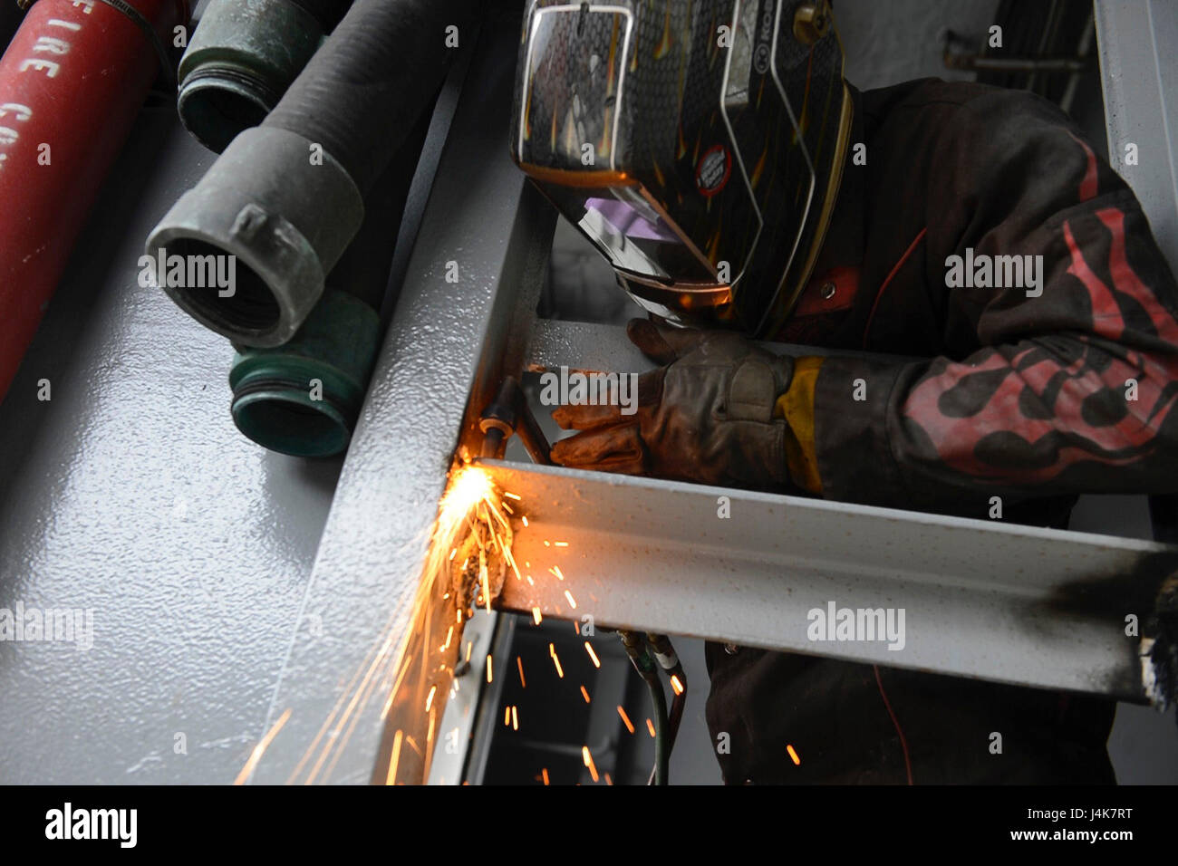 Army logistics support vessel 4 hi-res stock photography and images - Alamy