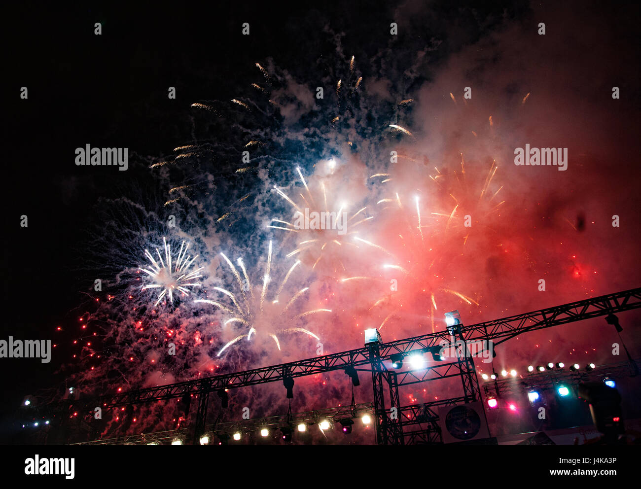 Chinese new year fireworks singapore hi-res stock photography and ...