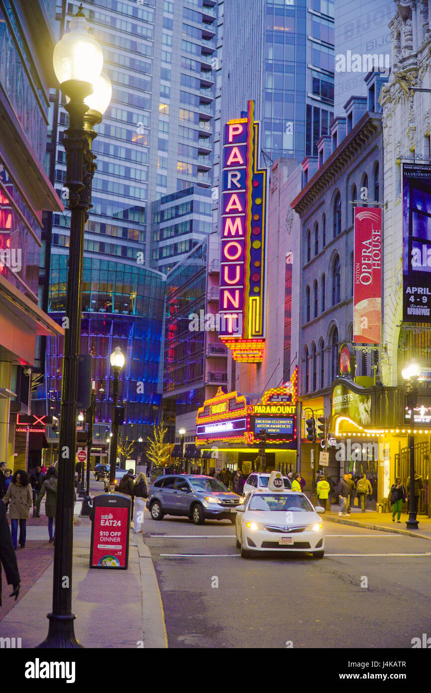 Paramount theatre hi-res stock photography and images - Alamy