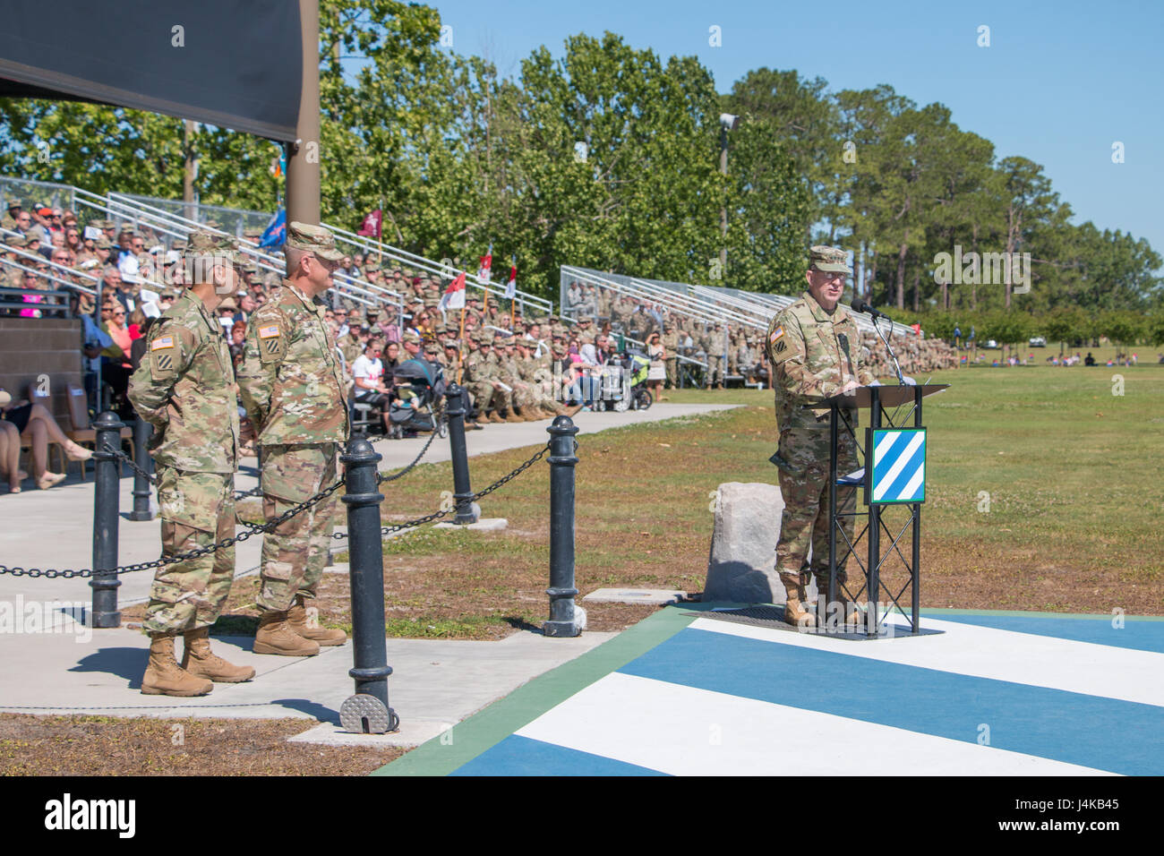 Gen. Robert Abrams, commander of U.S. Army Forces Command and ...