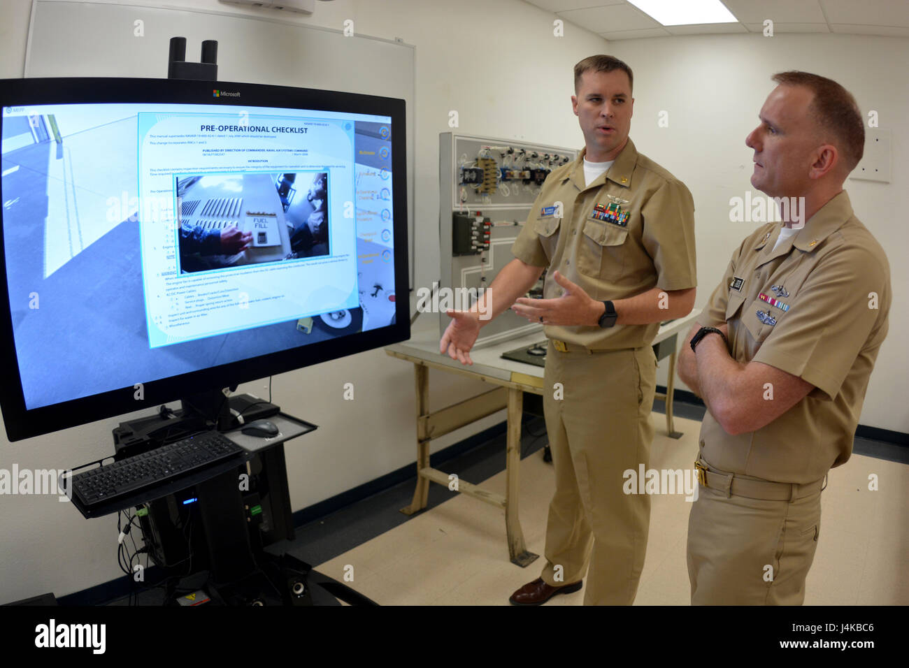 Aviation support equipment personnel hi-res stock photography and ...