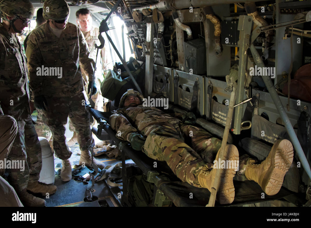 U.S. Army combat medics, with the 86th Combat Support Hospital ...