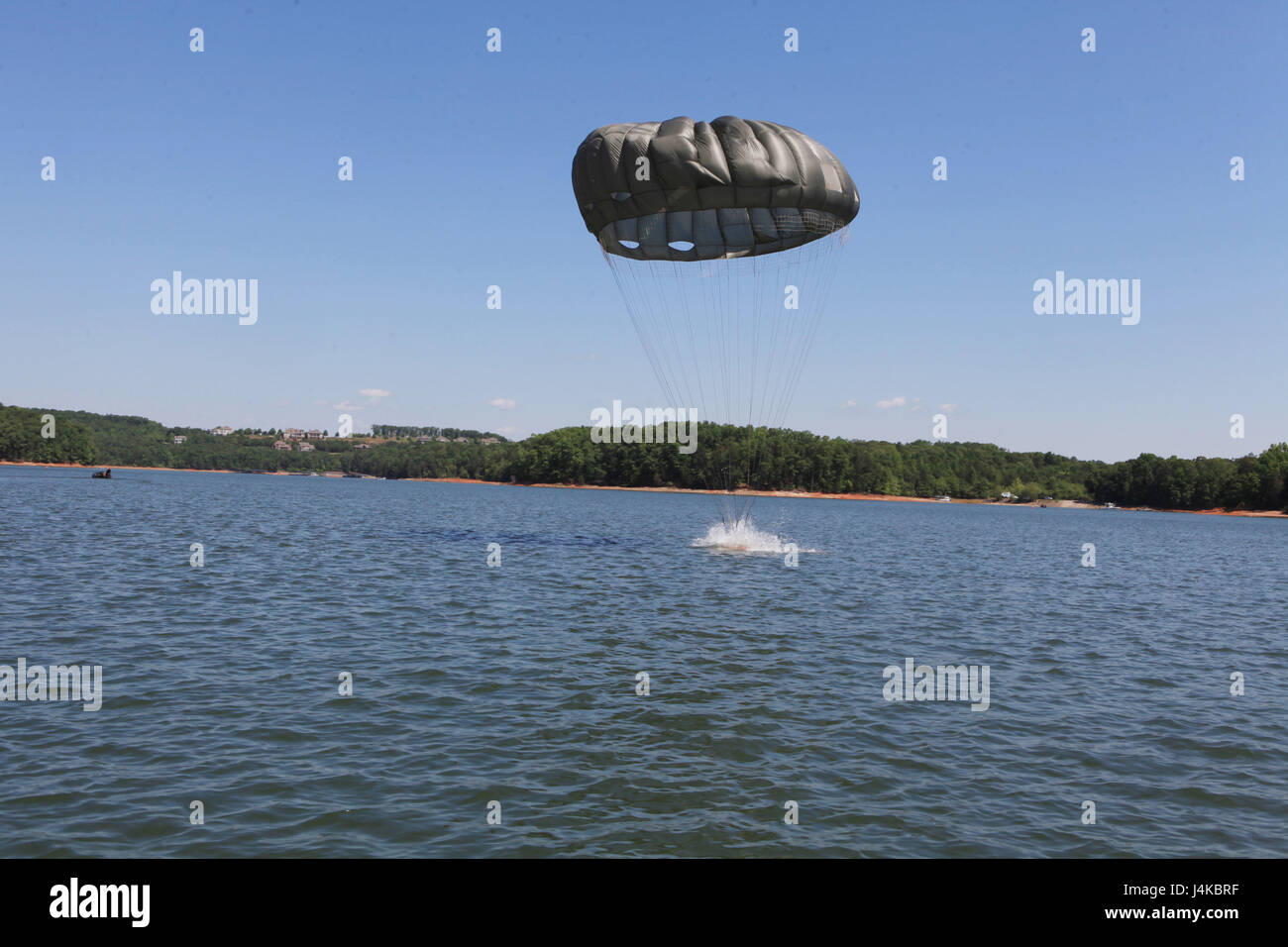 A Paratrooper with the 5th Ranger Training Battalion (5th RTB), Camp ...
