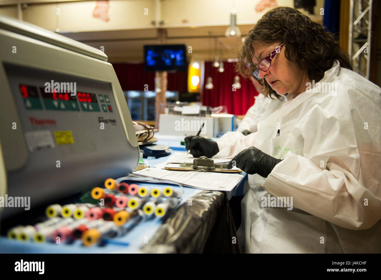 Armed services blood program hi-res stock photography and images - Alamy