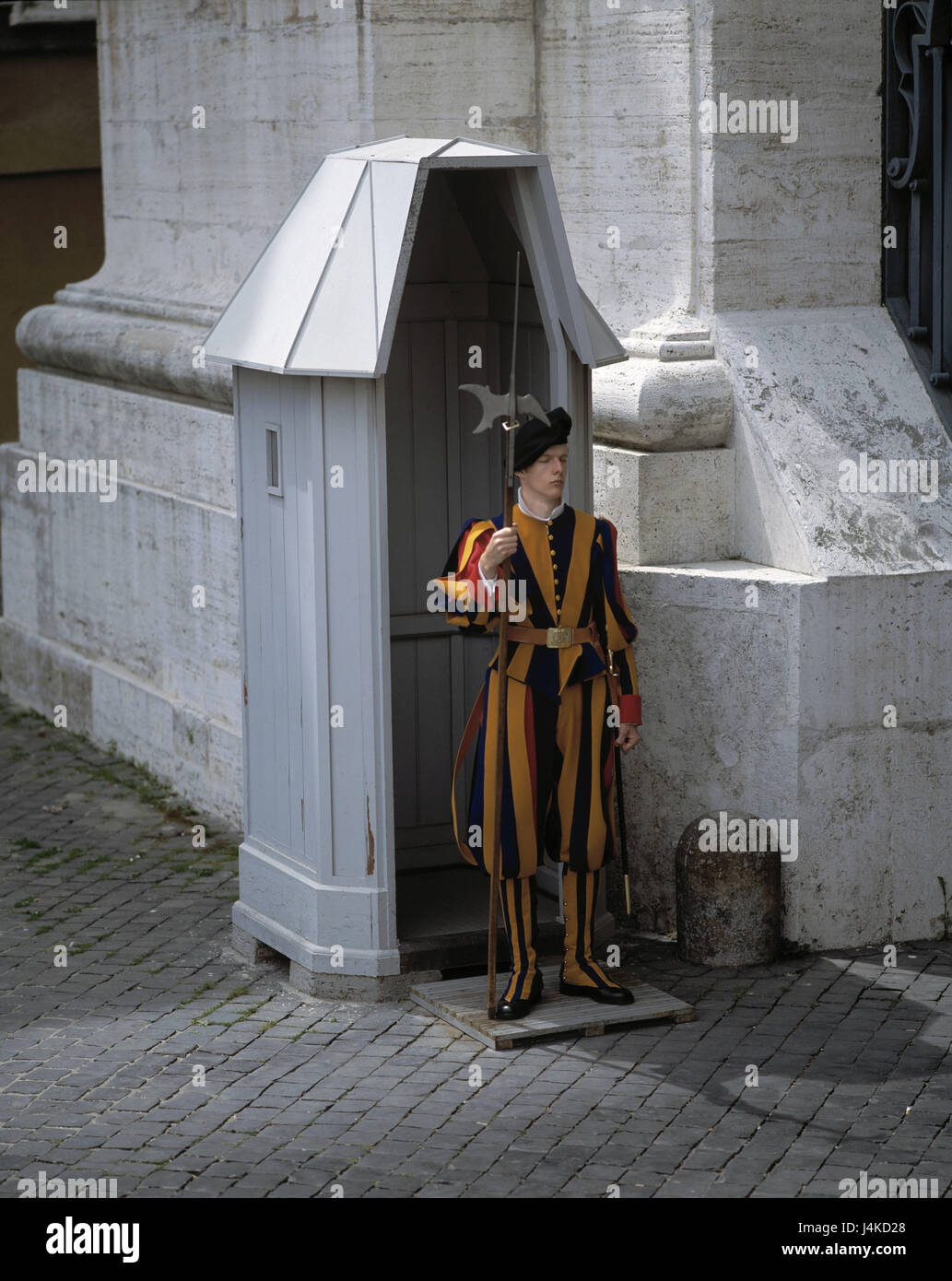 Italy, Rome, Vatican, Swiss guard, awake soldier no model release ...