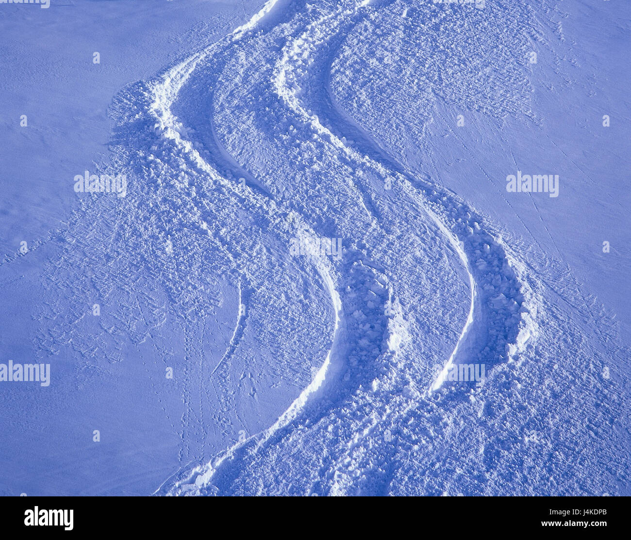 Snow inclination, ski tracks mountainside, snow, deep snow, sport ...