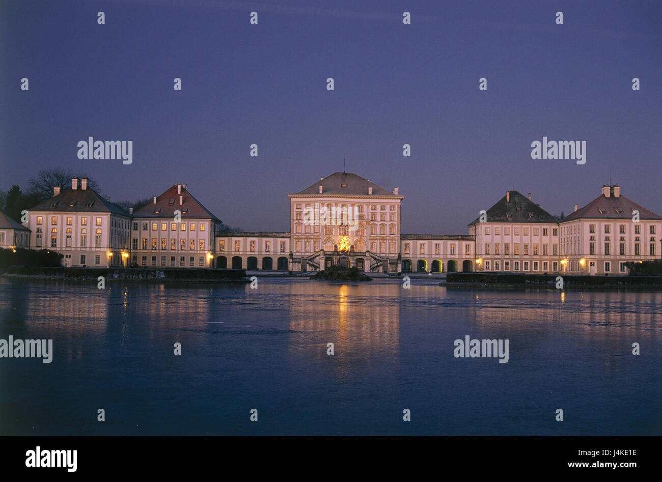 Germany, Bavaria, Munich, lock nymph castle, lake, evening mood Europe ...