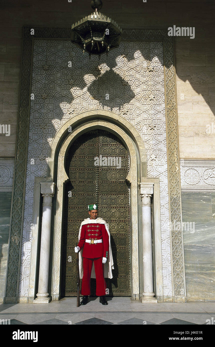 Morocco, Rabat, mausoleum of king Mohammed V, input, awake soldier, no ...