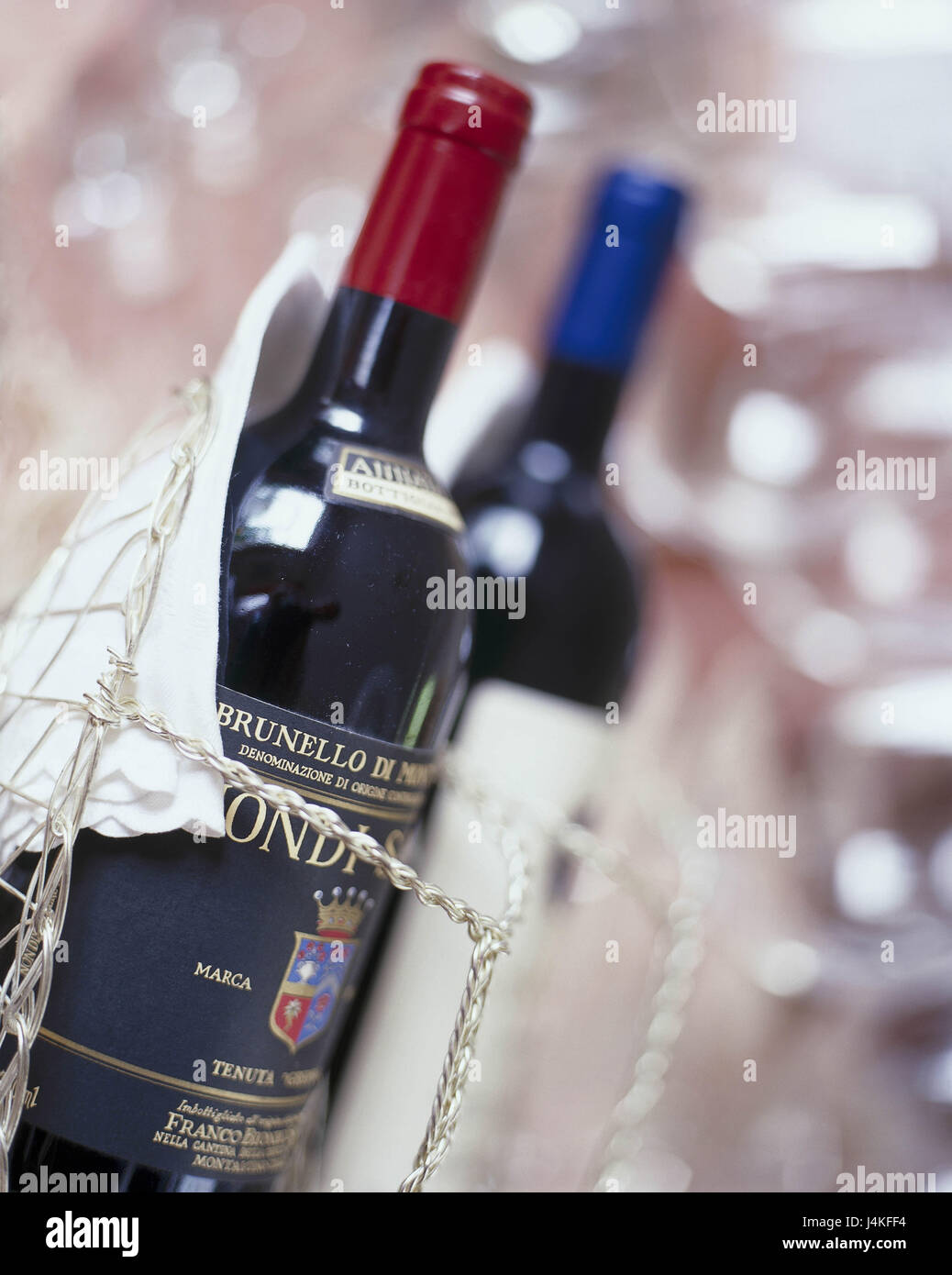 Quality tested wines hi-res stock photography and images - Alamy