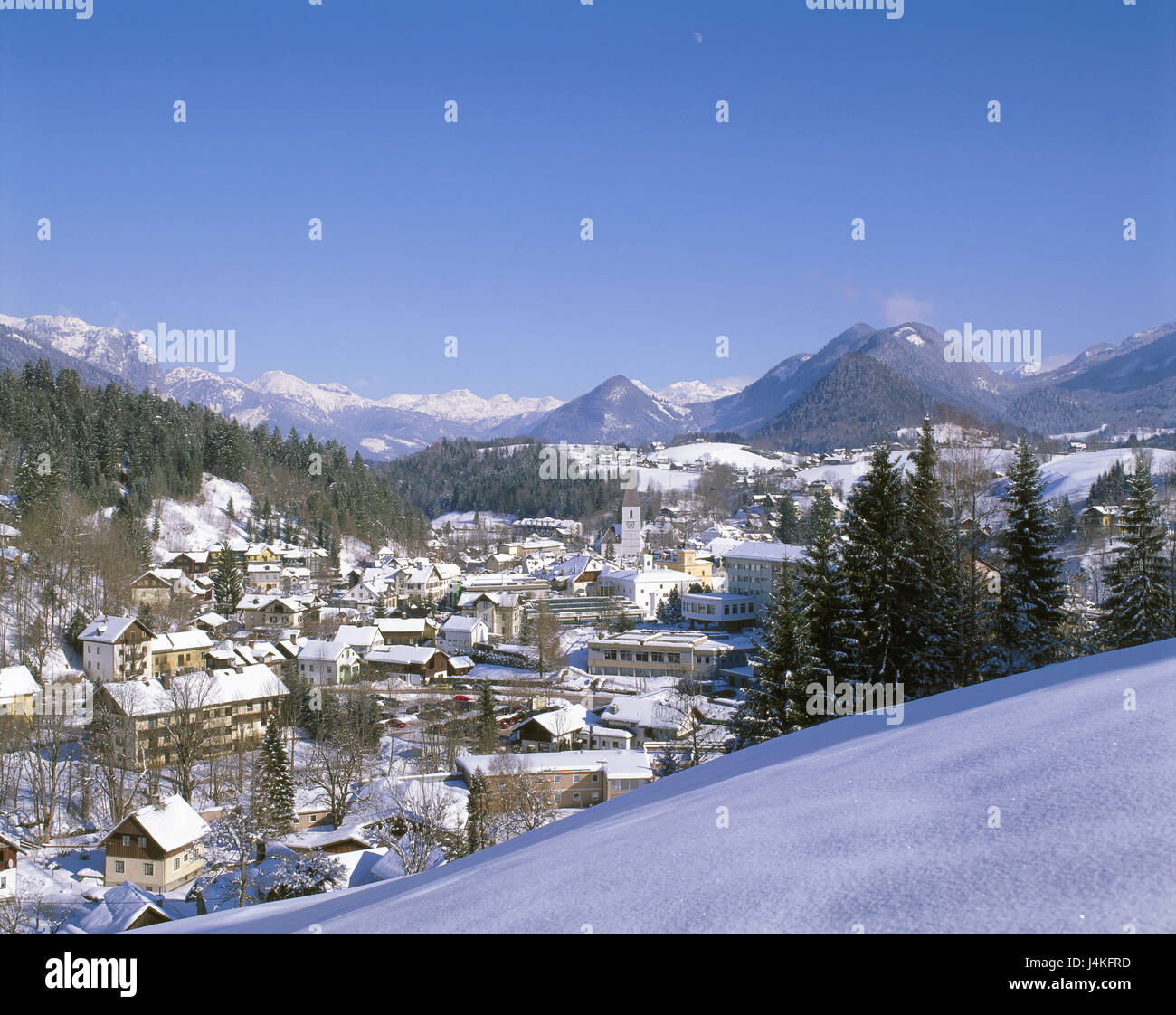 Austria, salt chamber property, Ausseerland, bath Aussee, town view ...