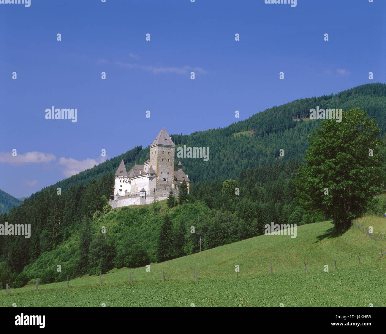 Austria, Lungau, castle Moosham Europe, valley scenery, building ...