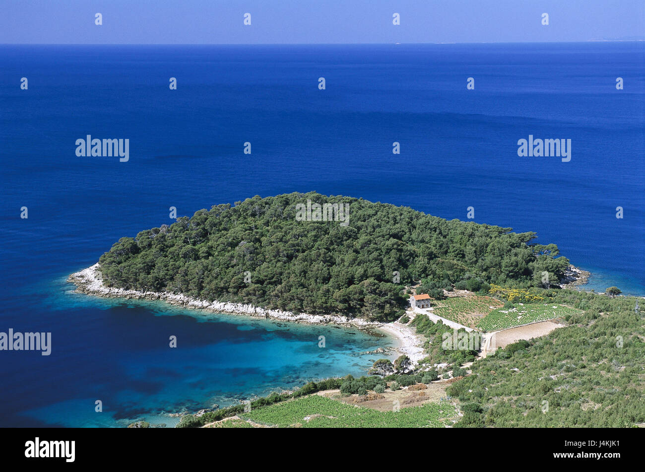 Croatia, peninsula Peljesac, coastal scenery, bay, sea Europe ...