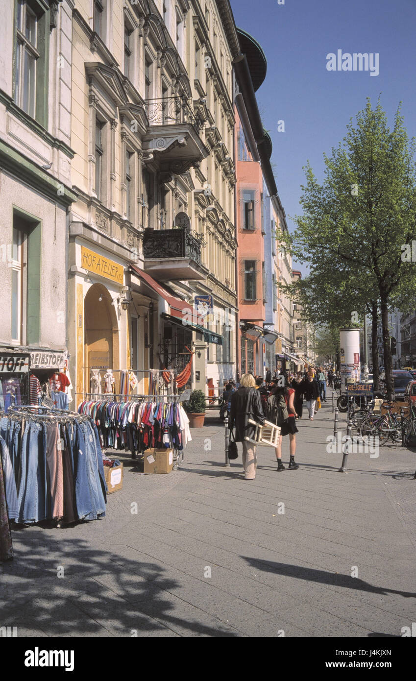 Germany, Berlin middle, cross mountain, Bergmannstrasse, shops, passers ...