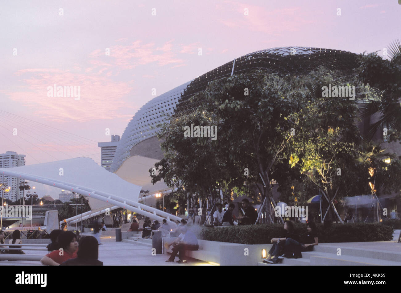 Singapore, town, Esplanade drive, Esplanade Theatres on the Bay ...