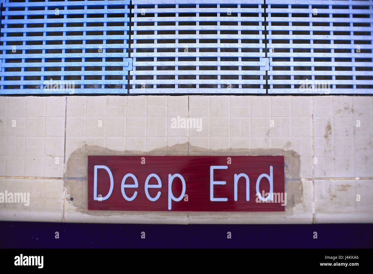 Pool, cymbal margin, danger sign, 'Deep' swimming pool, swimming pool ...