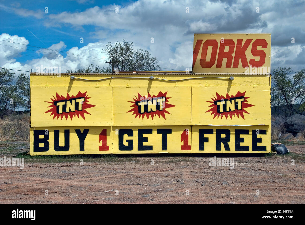Fireworks stand hi-res stock photography and images - Alamy
