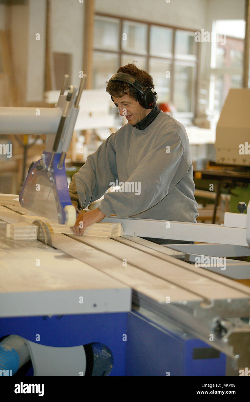 Carpenter's workshop, buzzsaw, man, workpiece, edit occupation ...