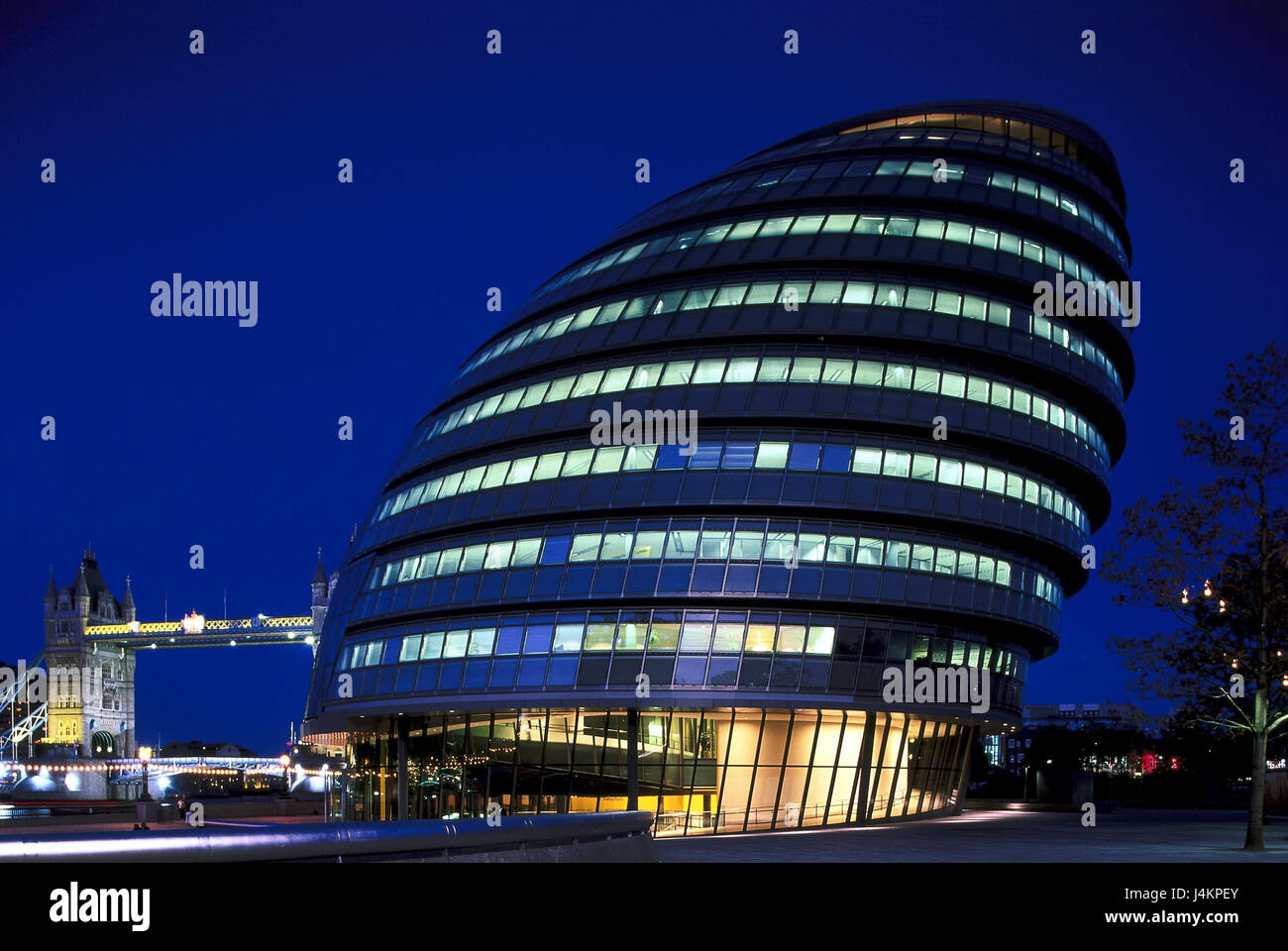 Great Britain, London, new city hall, dusk England, capital, building ...
