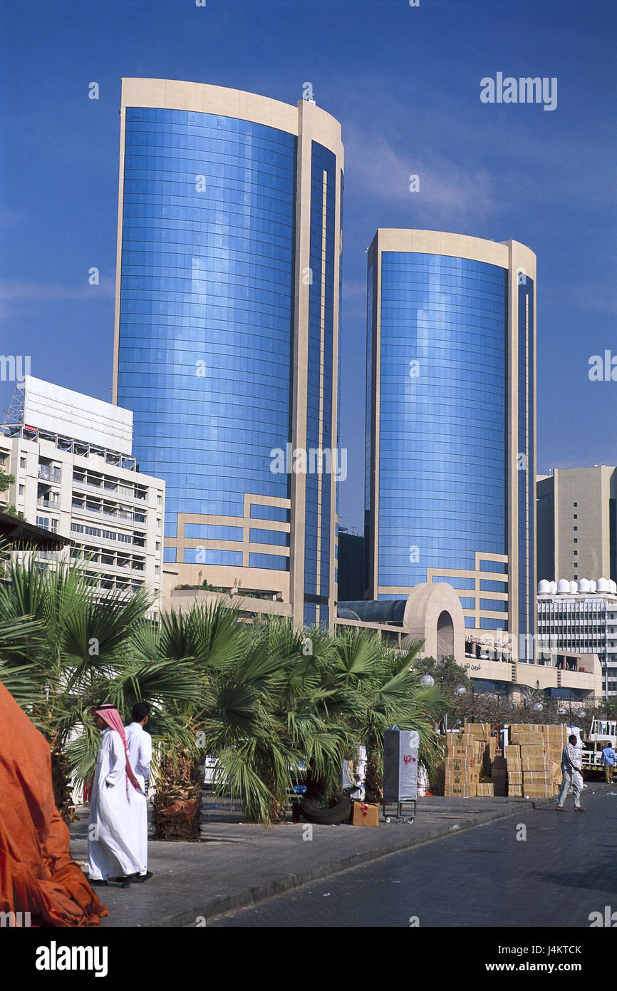 Street scene deira dubai hi-res stock photography and images - Alamy