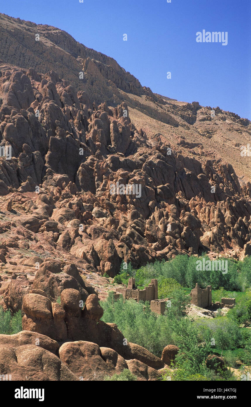 Mucky setting hi-res stock photography and images - Alamy