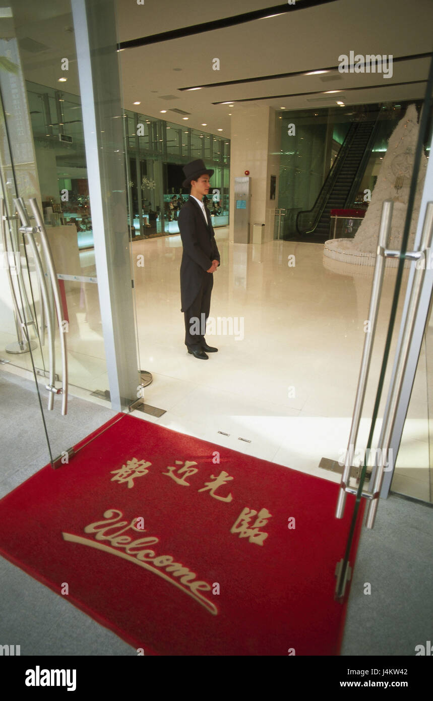 China, Guangdong Province, Shenzhen, shopping centre, input, doorkeeper ...