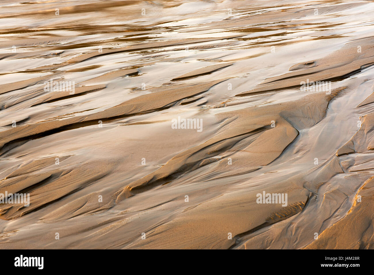 Sand waves wind sand patterns hi-res stock photography and images - Alamy