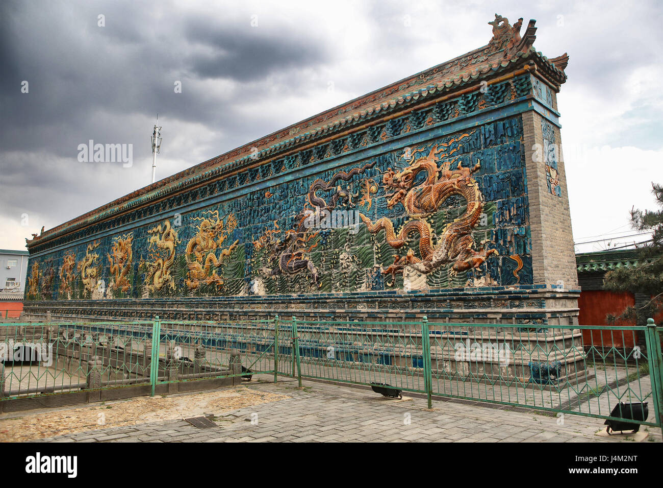 Nine Dragon Screen Wall High Resolution Stock Photography and Images ...