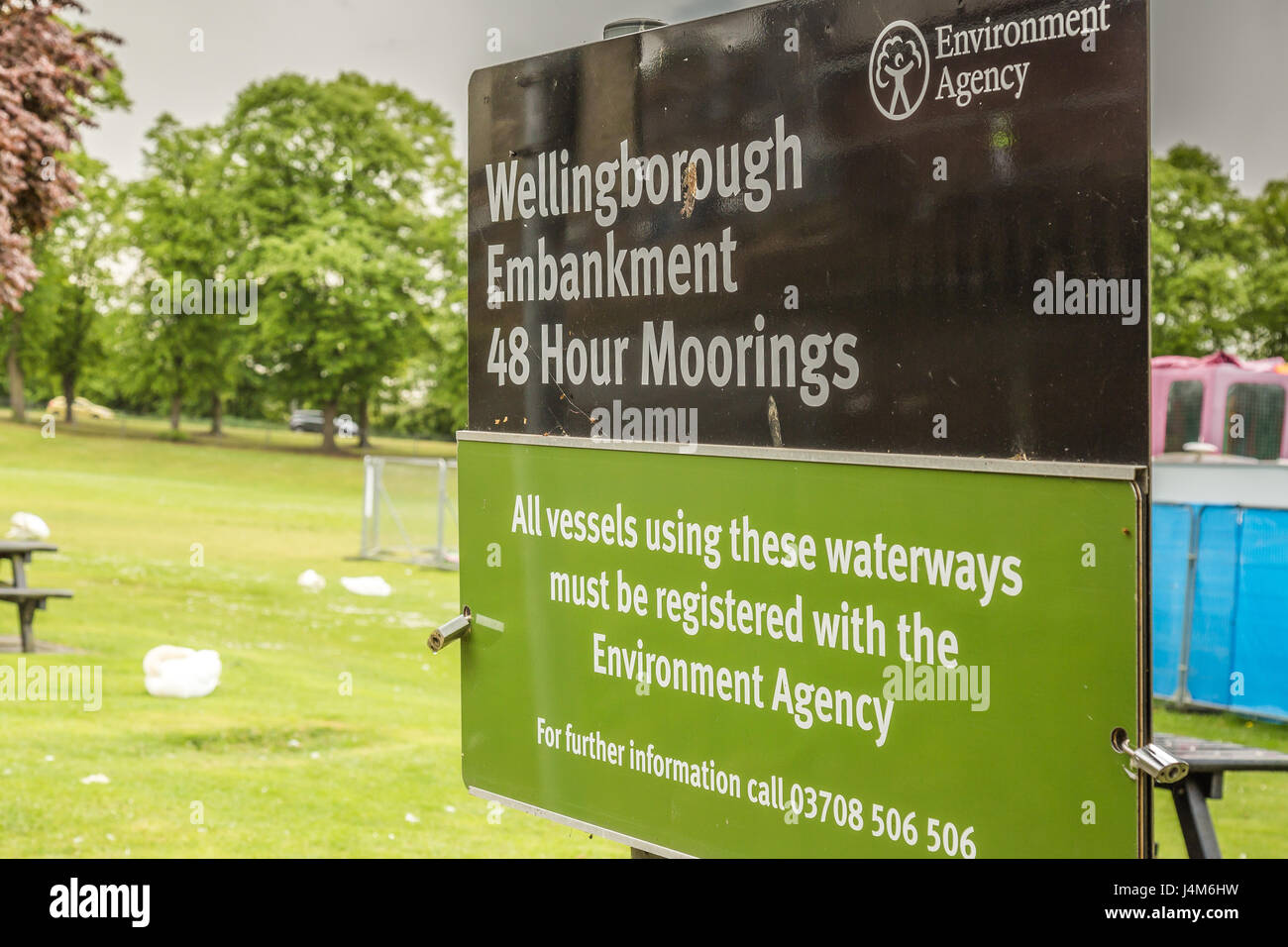 Environment agency sign hi-res stock photography and images - Alamy