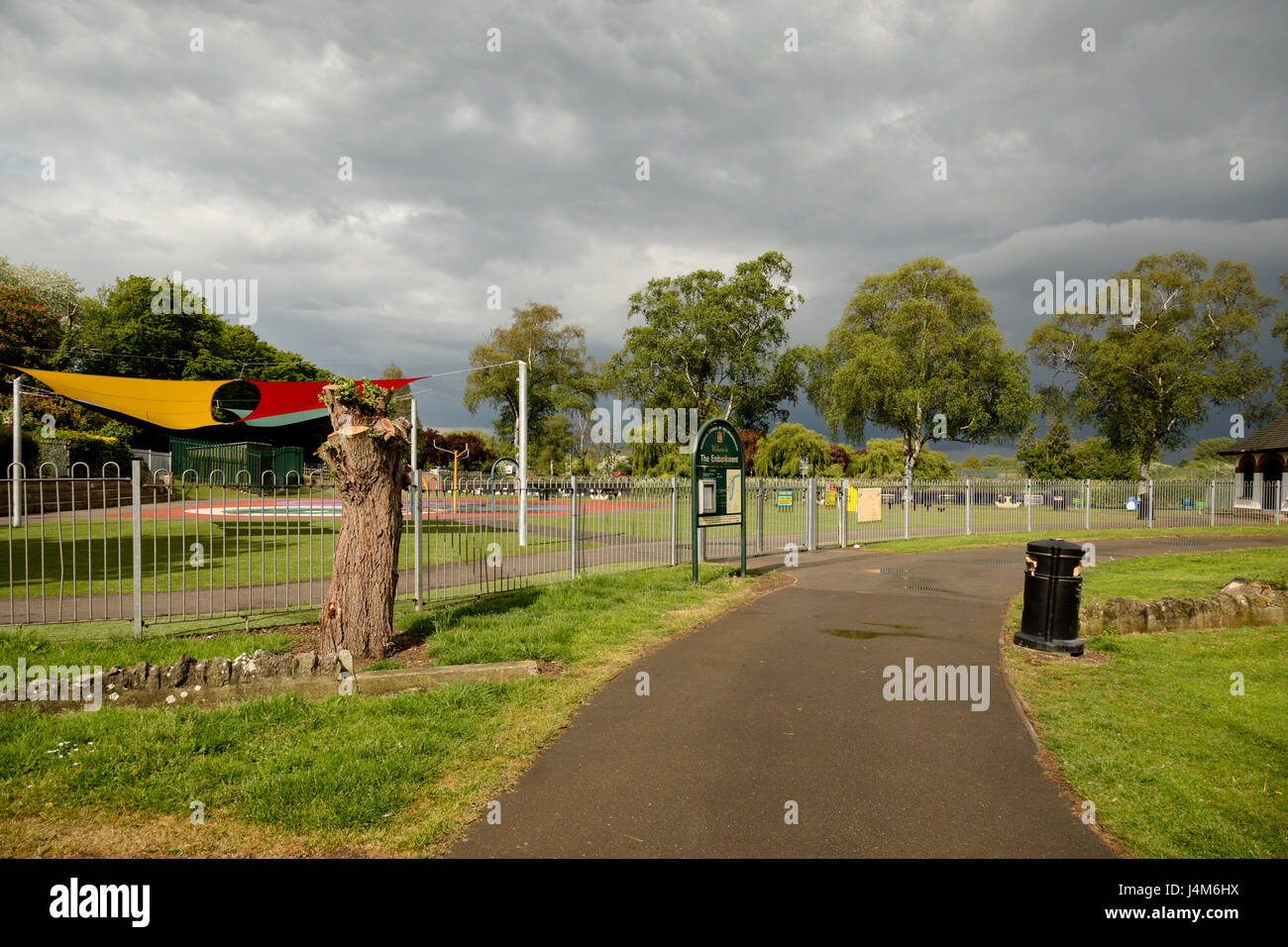 Embankment wellingborough hi-res stock photography and images - Alamy
