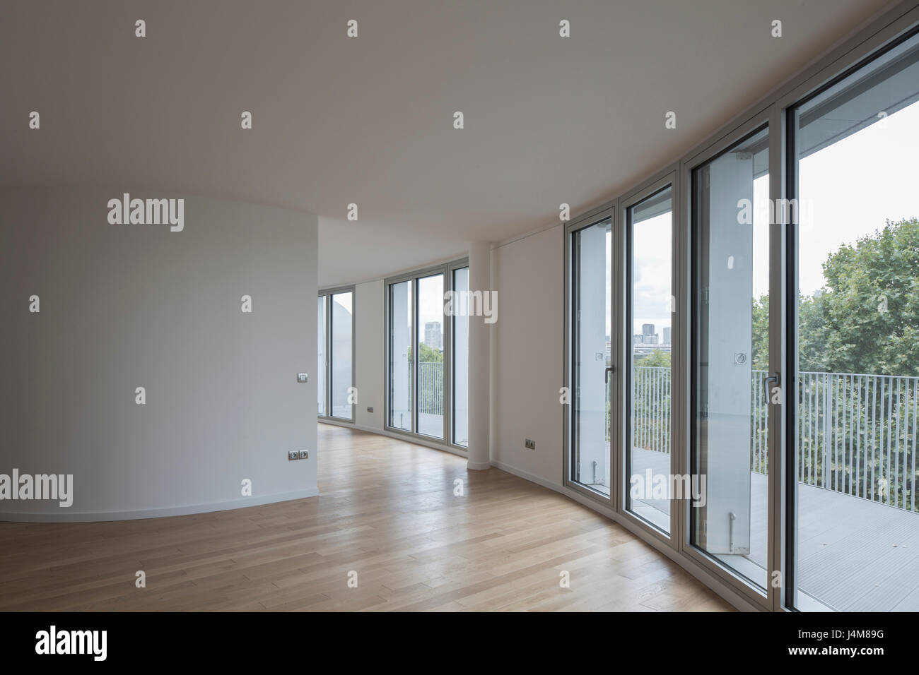 Fenestration hi-res stock photography and images - Alamy