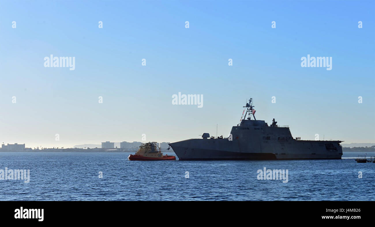 SAN DIEGO (Nov. 8, 2016) The littoral combat ship USS Montgomery (LCS 8 ...