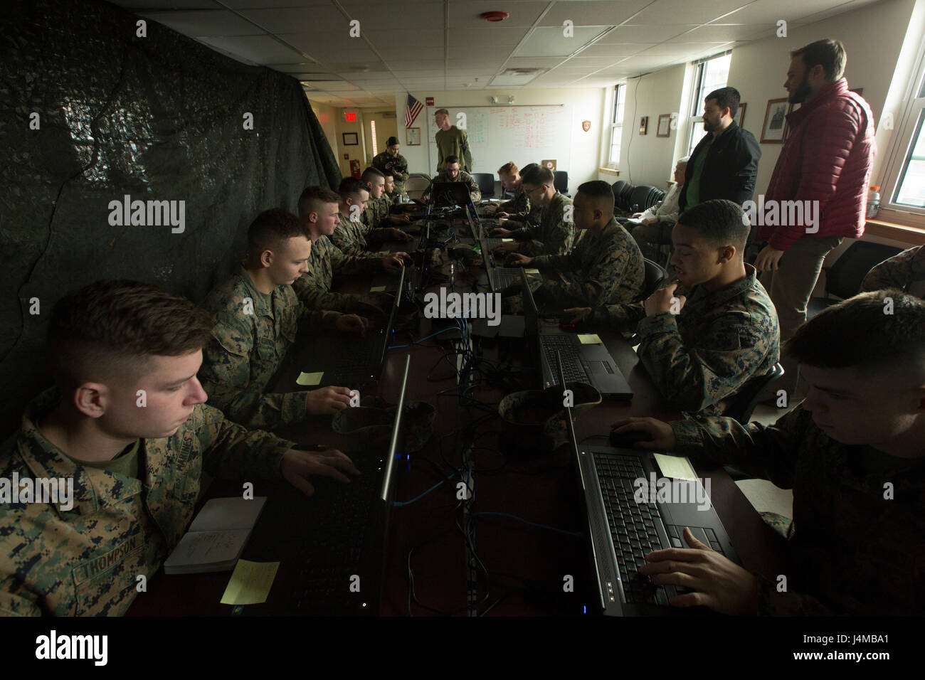 Virtual battlespace hi-res stock photography and images - Alamy