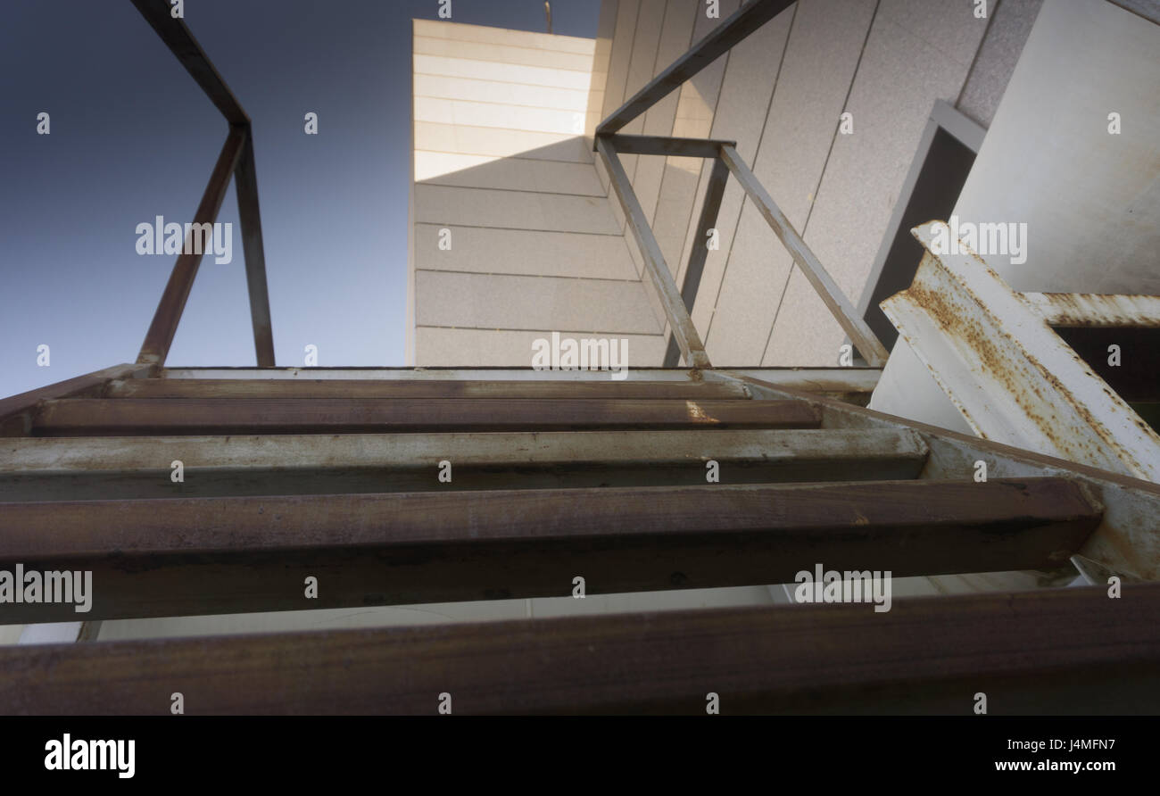View of an abandoned technical floor in a skyscraper Stock Photo - Alamy