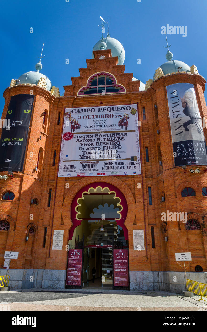 Camp Pequeno bullfighting ring in Lisbon, Portugal Stock Photo - Alamy