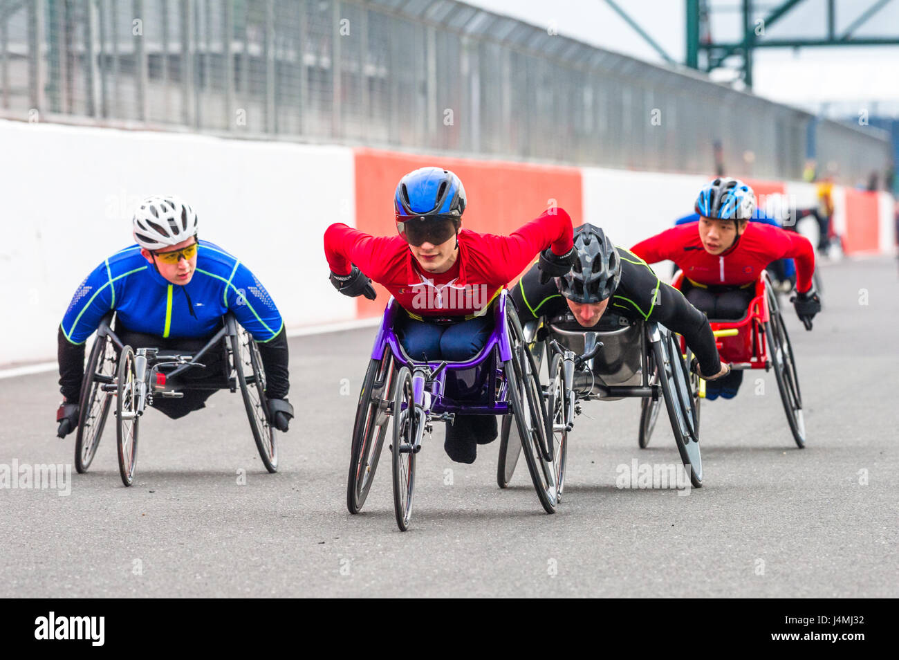 Wheelchair racing hi-res stock photography and images - Alamy