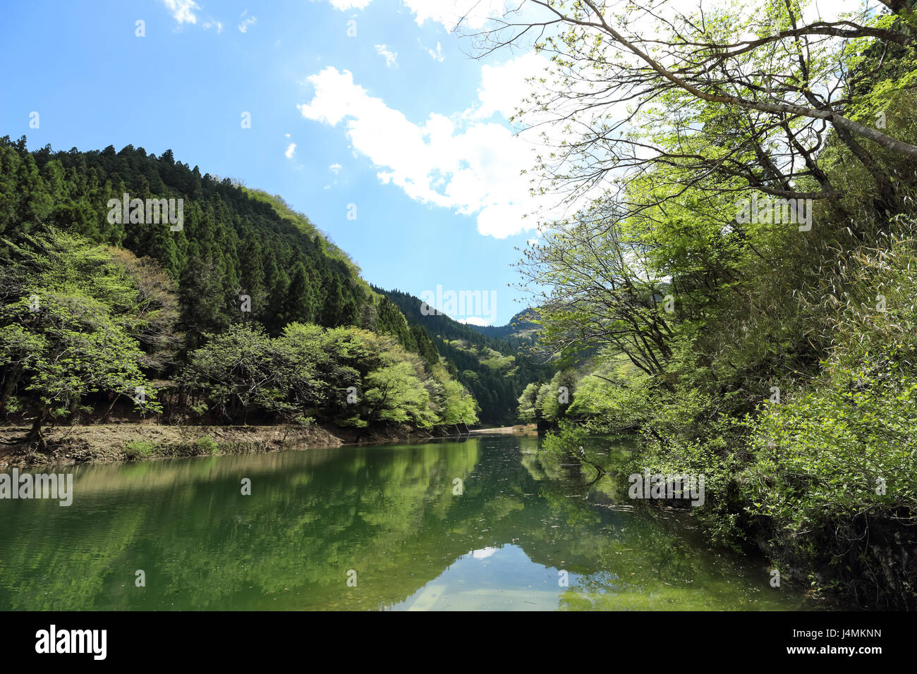 Midori dam hi-res stock photography and images - Alamy